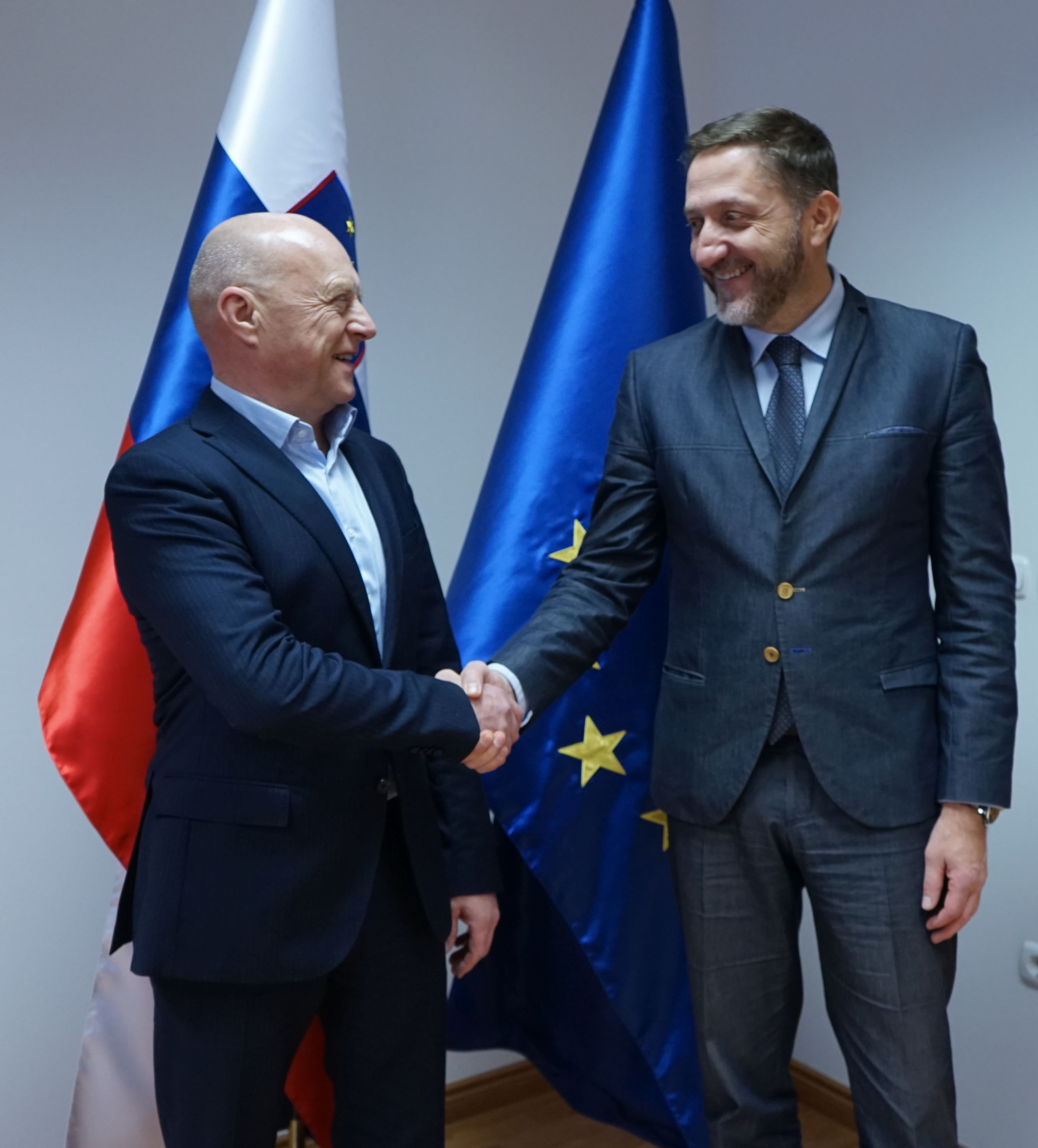 Minister mag. Franc Props prevzel vodenje Ministrstva za javno upravo ...