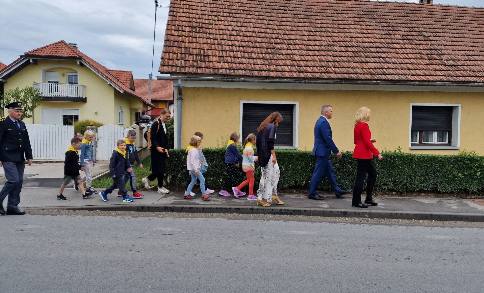Ministrica Bobnar: Z odgovornim ravnanjem v prometu bodimo zgled ...