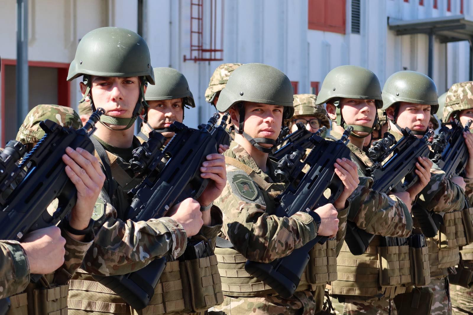 Lani sprejete odločitve pozitivno vplivajo na Slovensko vojsko | GOV.SI