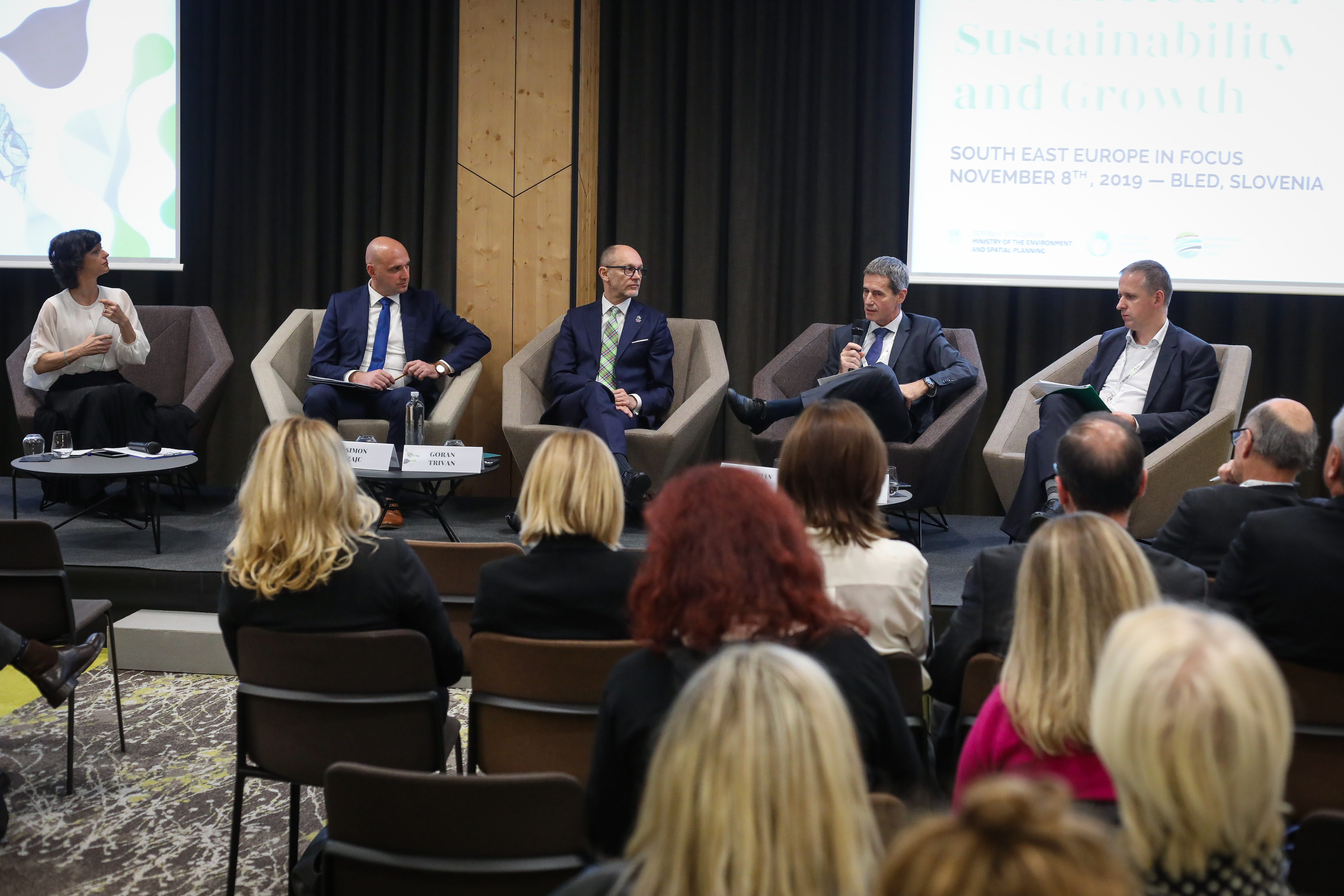 Minister Simon Zajc: »Krožno gospodarstvo mora postati nov model, če ...