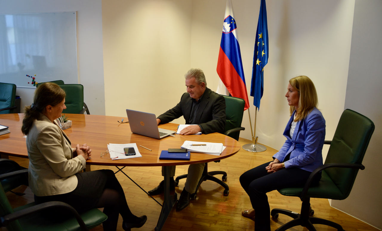 Minister mag. Andrej Vizjak in nemška ministrica Svenja Schulze ...