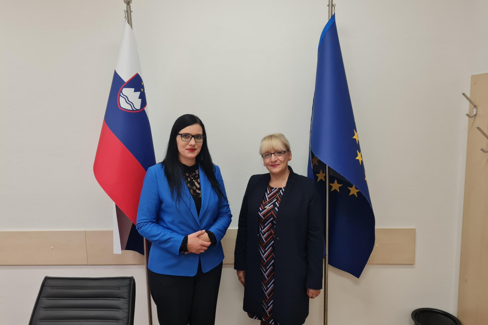 Obisk veleposlanice Republike Severne Makedonije na Ministrstvu za zdravje | GOV.SI