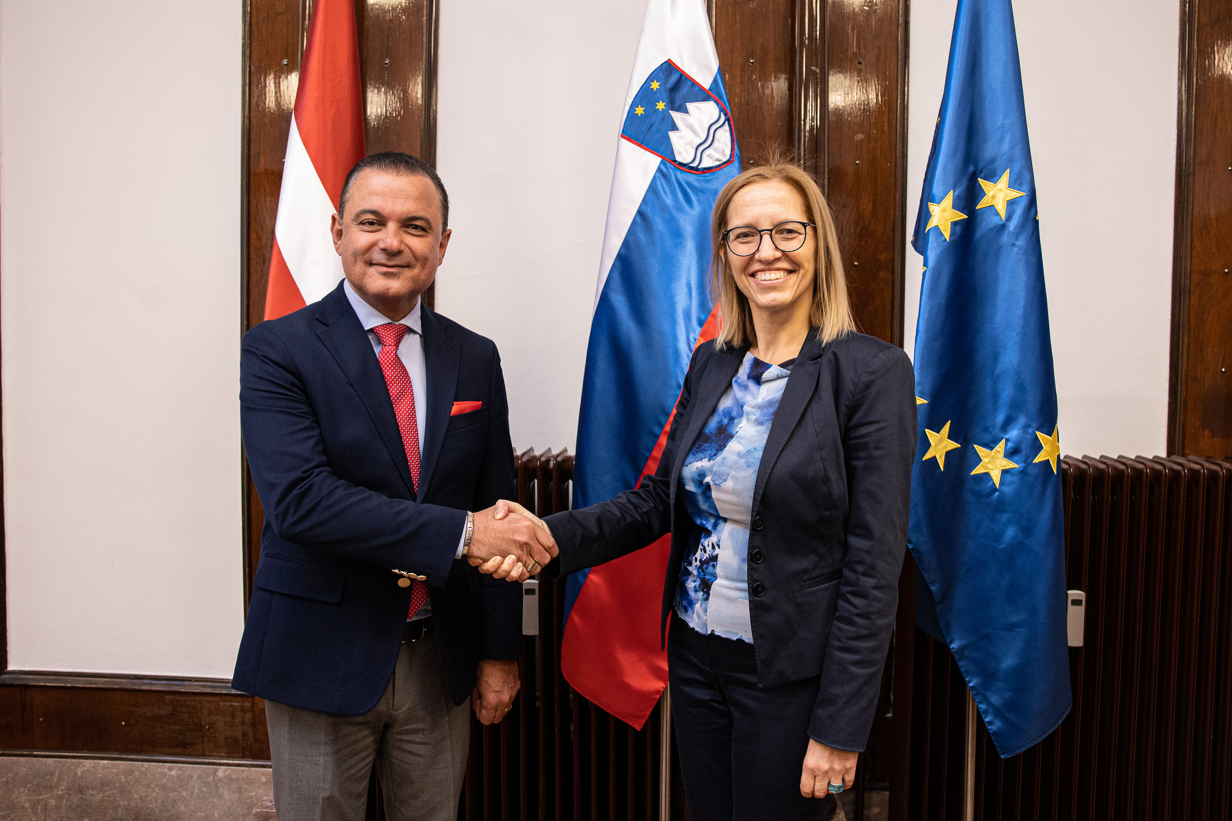 Ministrica za zdravje gostila latvijskega ministra za zdravje | GOV.SI