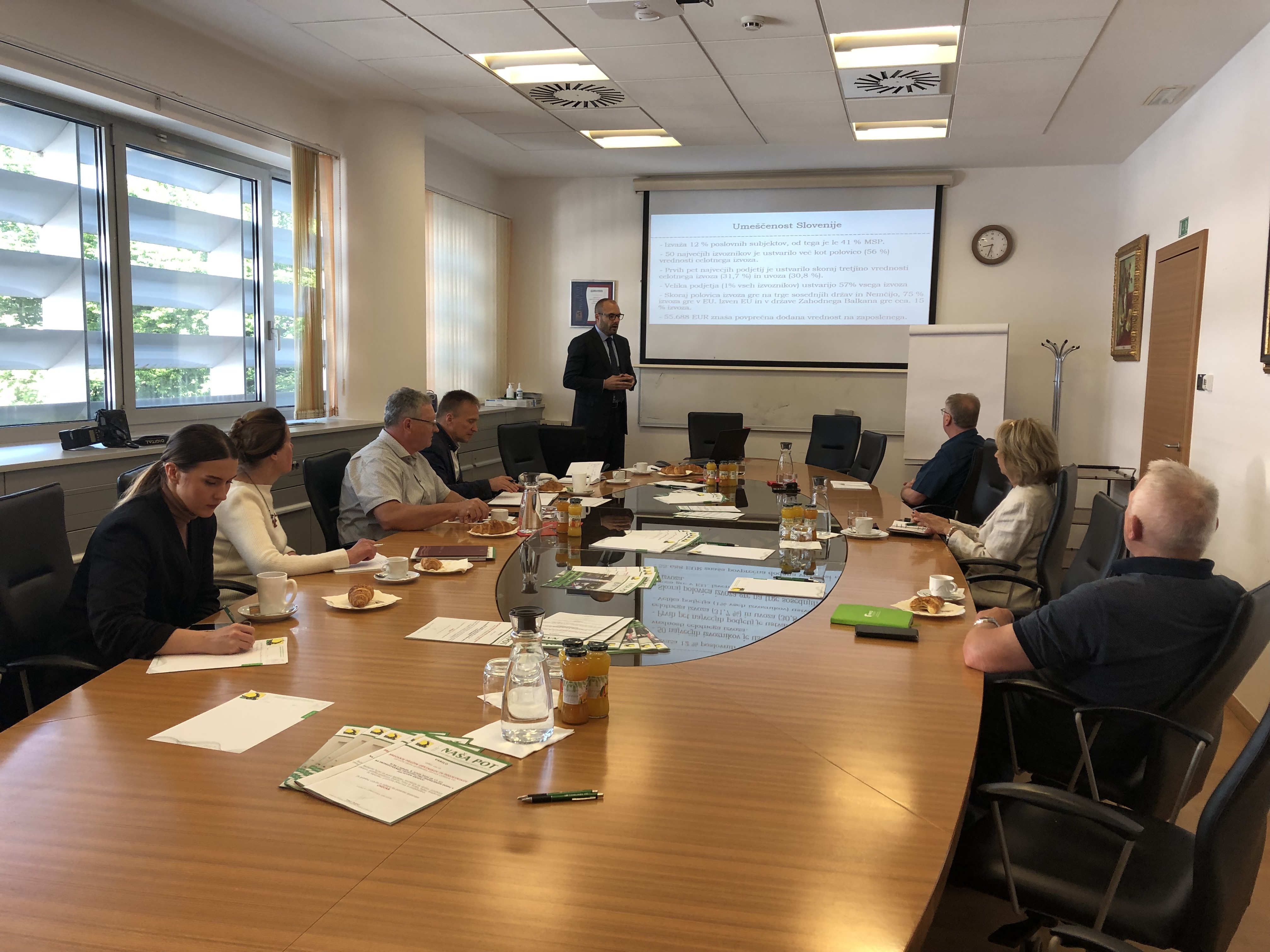 Presentation on economic diplomacy at the Regional Chamber of Craft and ...