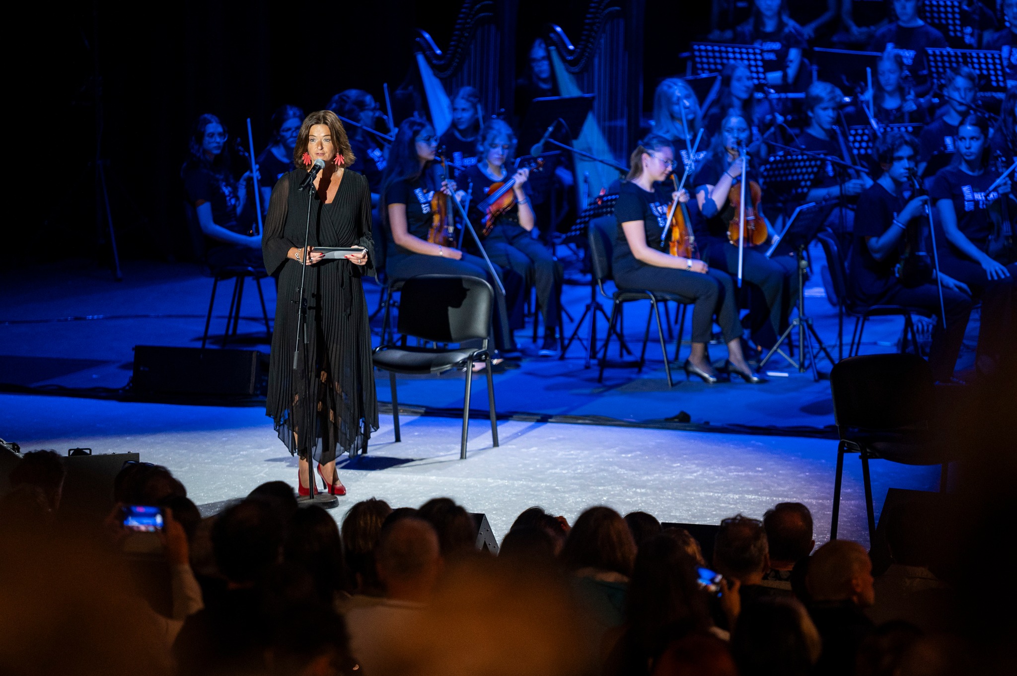 Mednarodna pobuda Sit Down s premiero muzikala Otrok miru v Ljubljani ...