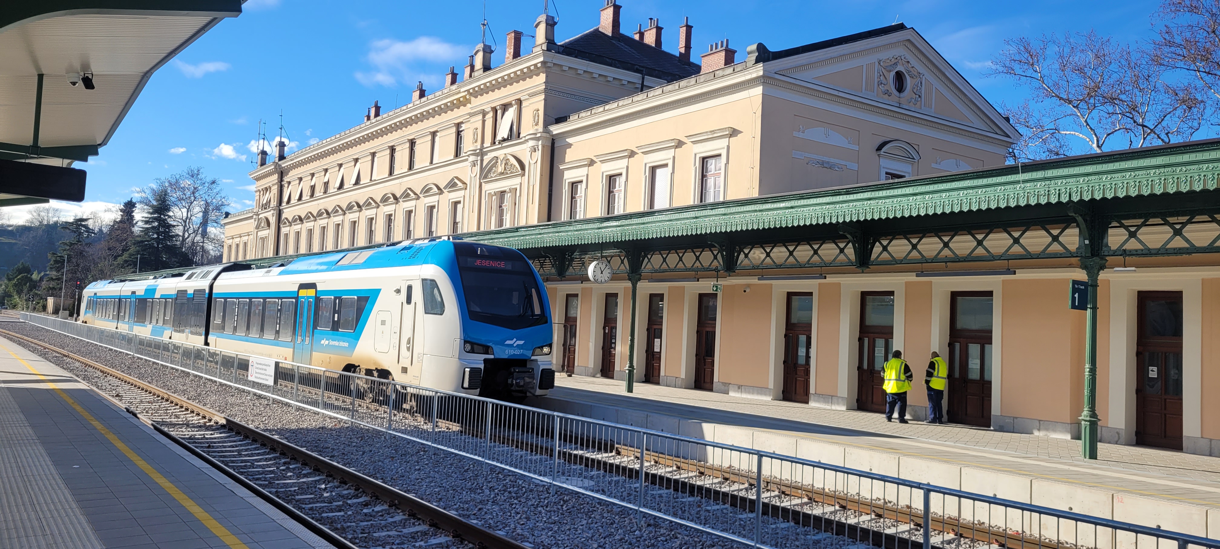 Nova Gorica gets a modern railway station and a new underpass | GOV.SI