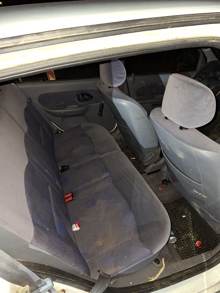 Spletna javna dražba - Avtomobili | GOV.SI