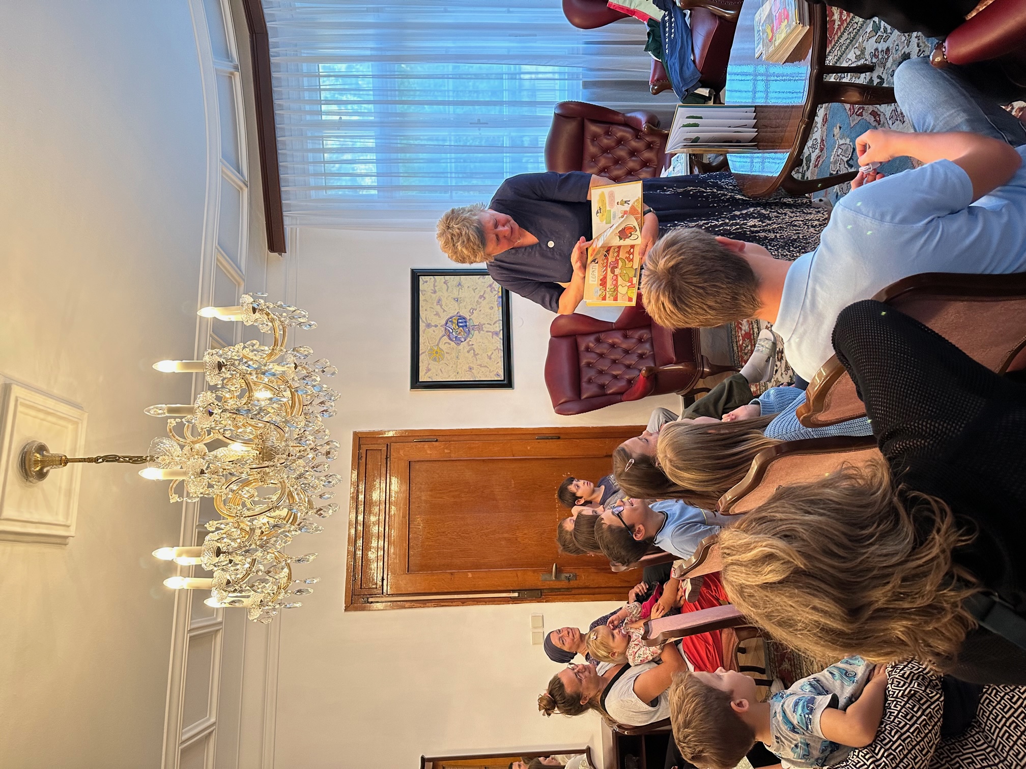 Dopolnilni pouk slovenskega jezika v Pragi s pisateljico Barbaro Hanuš ...