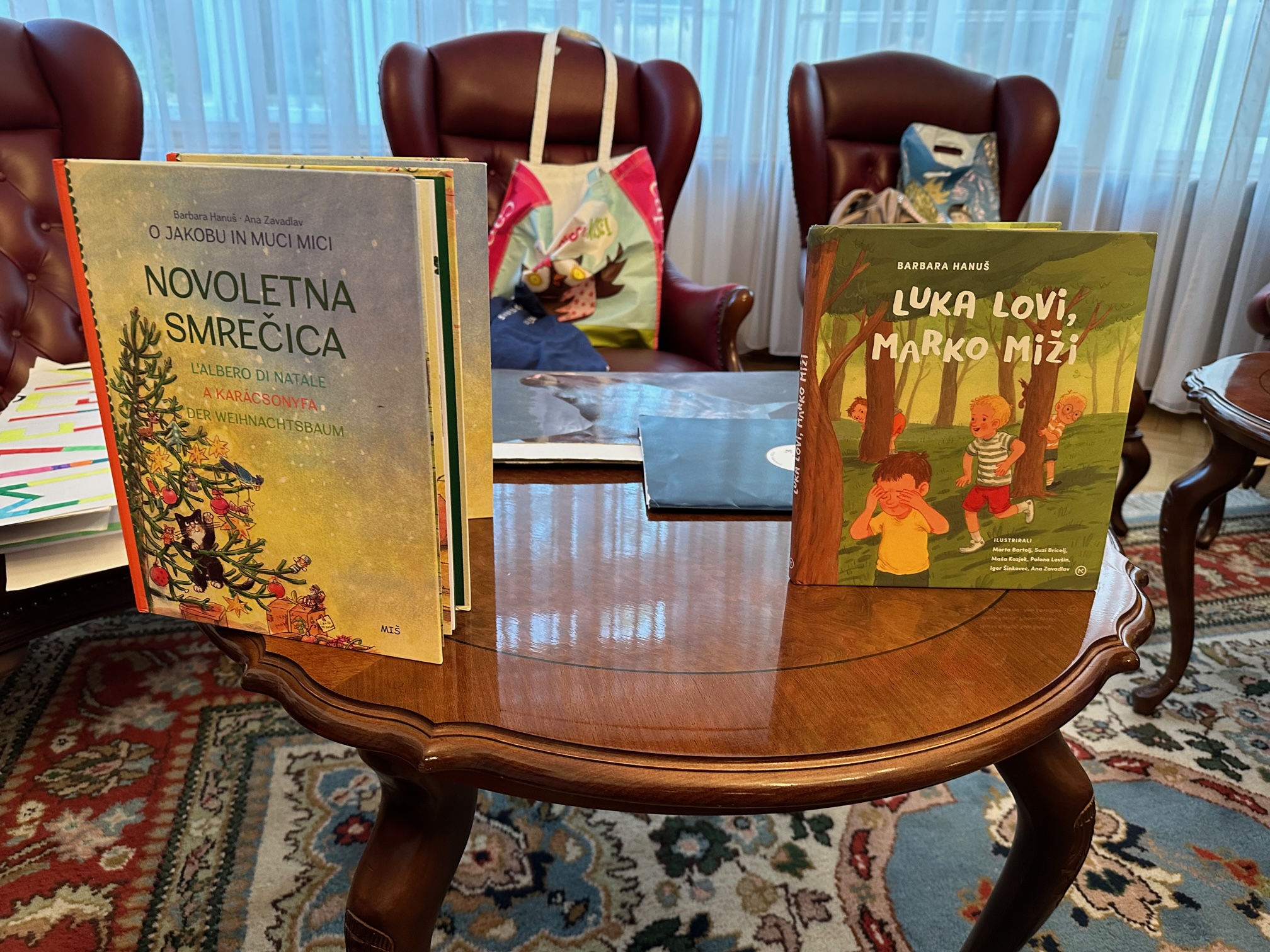 Dopolnilni pouk slovenskega jezika v Pragi s pisateljico Barbaro Hanuš ...