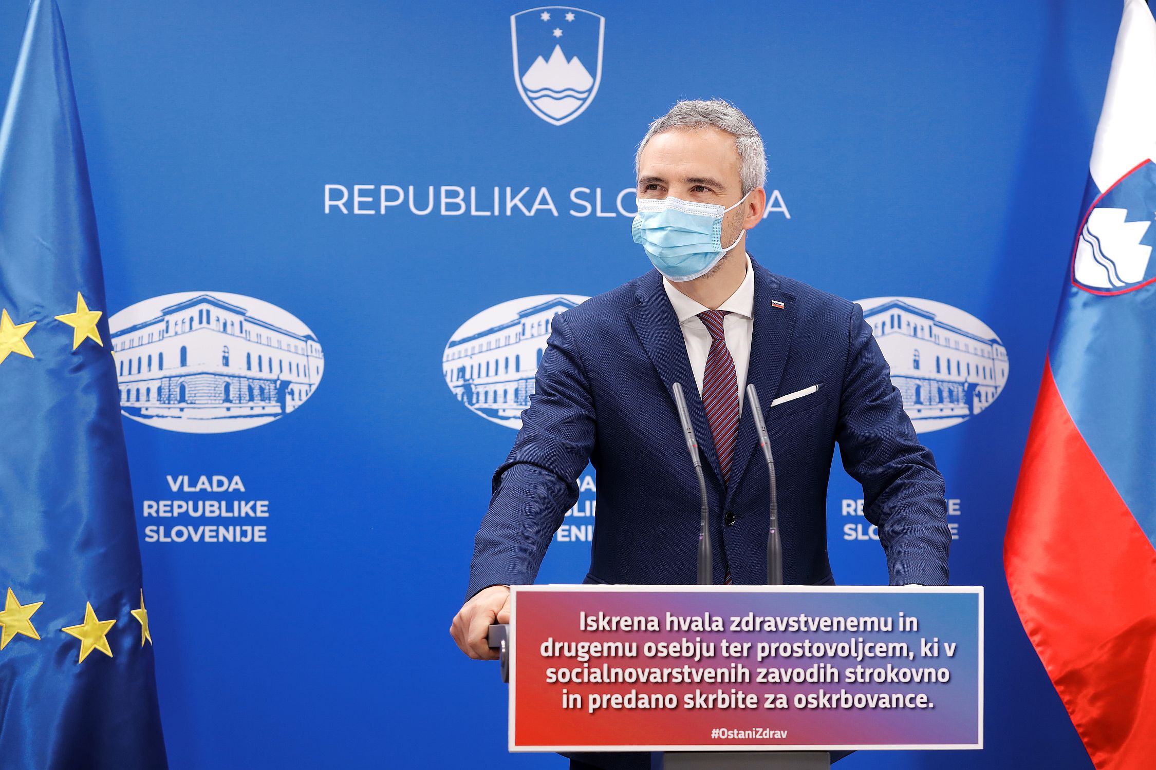 Aplikacijo #Ostanizdrav si je namestilo že slabih 300 tisoč uporabnikov ...