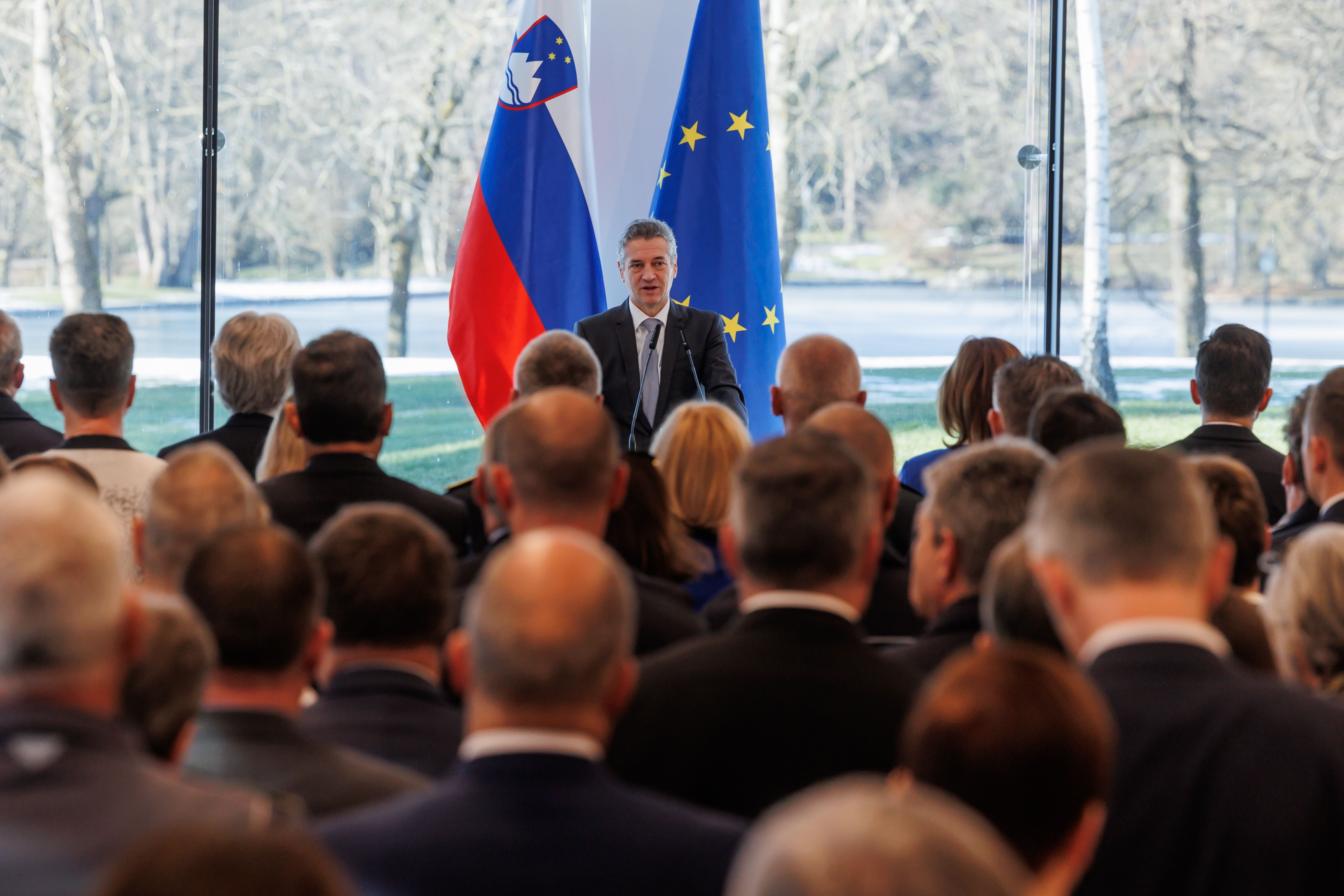 Premier dr. Golob: "Vi ste čudež. Vi dajete upanje." | GOV.SI