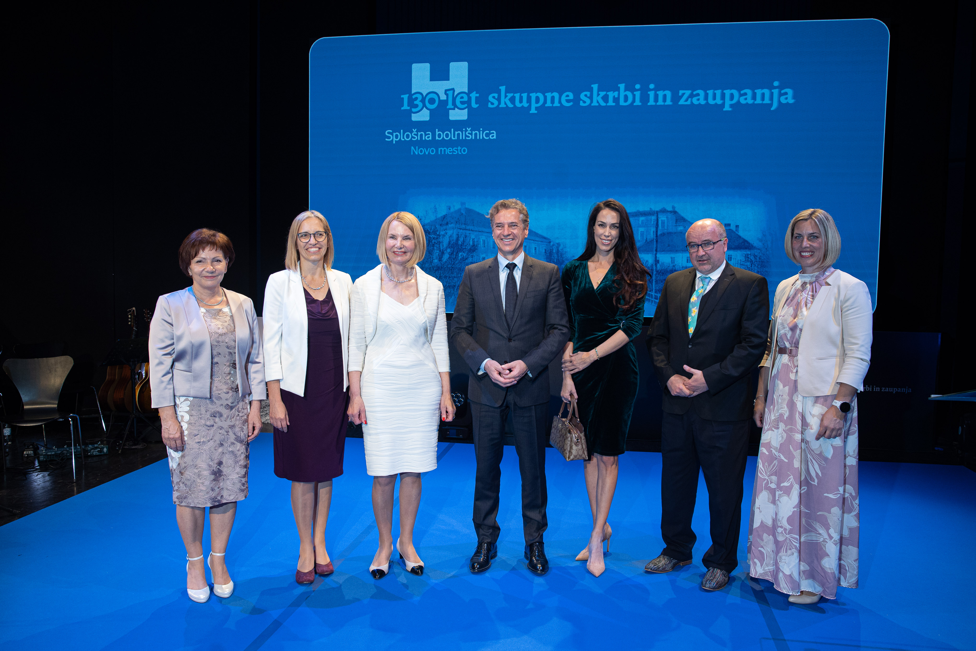 Premier dr. Golob: Z razmejitvijo javnega in zasebnega zdravstva ne bo več škodljivega ...