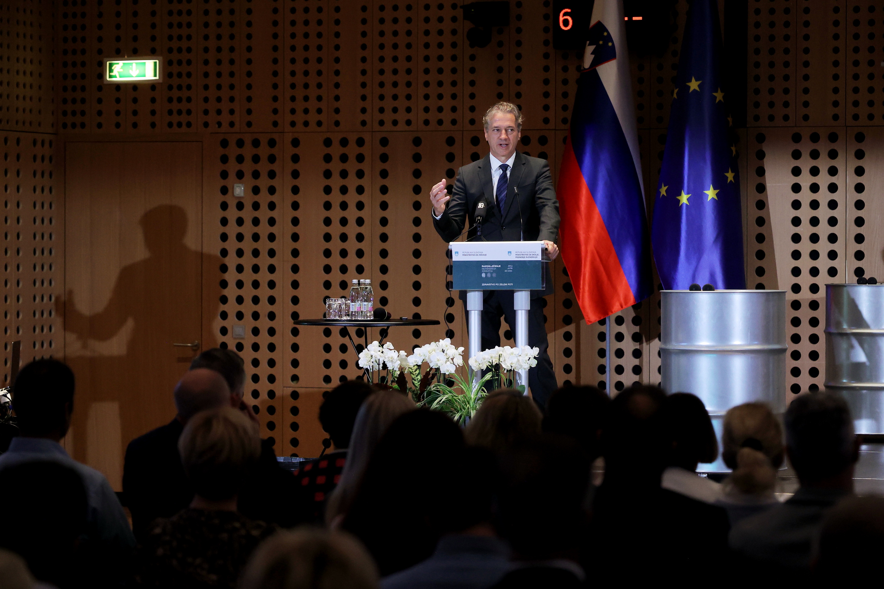 Prime Minister Golob: Climate change is global and affects us all | GOV.SI