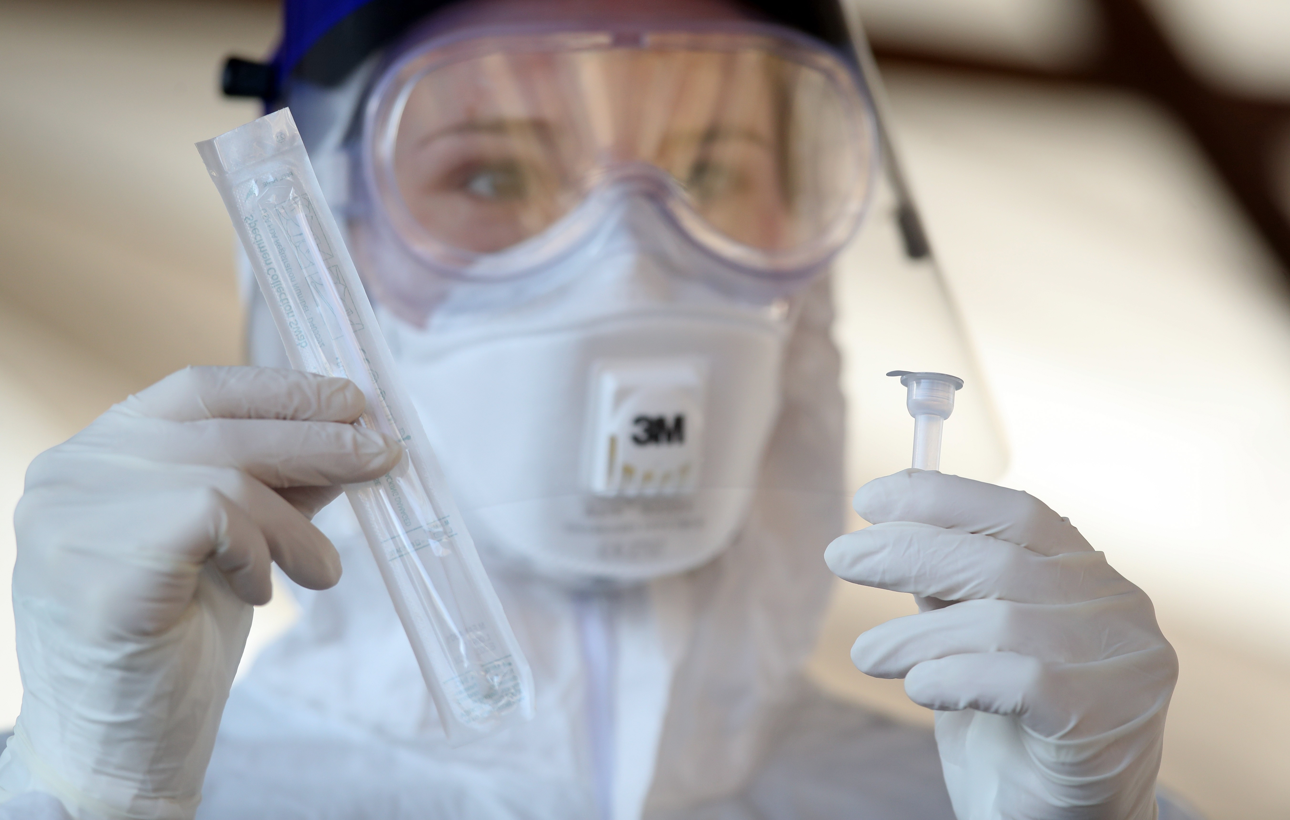 Mass testing and the first vaccination doses in Slovenia | GOV.SI